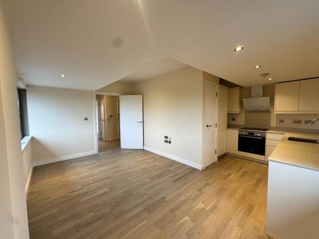 Apartment at Cleeve Road, Mole Valley