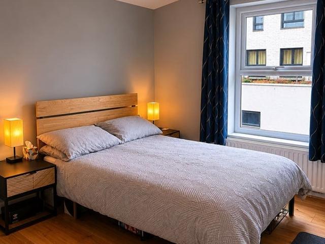 Apartment at Clement Avenue, Greater London