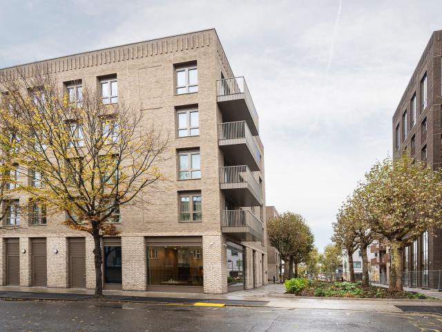 Apartment at Clements Road, Greater London