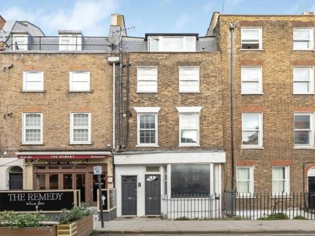 Apartment at Cleveland Street, Greater London