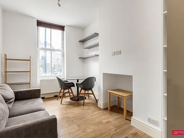 Apartment at Cleveland Street, Greater London
