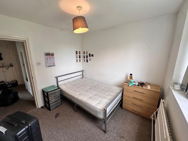 Apartment at Cliff Mount, Leeds