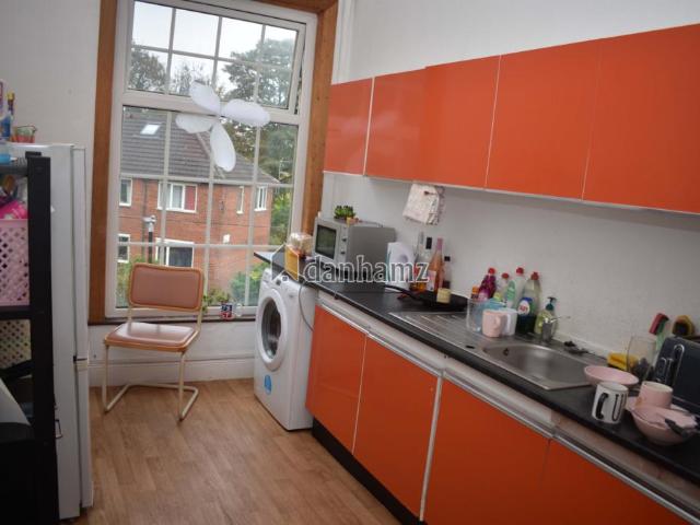 Apartment at Cliff Road, Leeds
