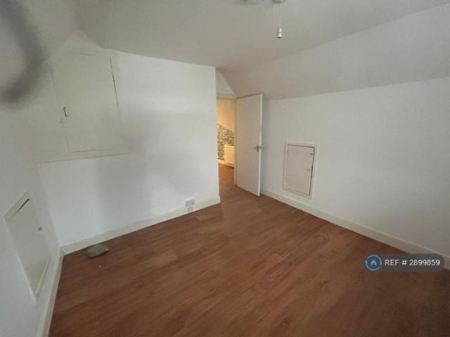 Apartment at Cliff Vale Road, Bradford