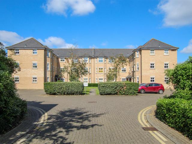 Apartment at Clifton Road, Cambridge