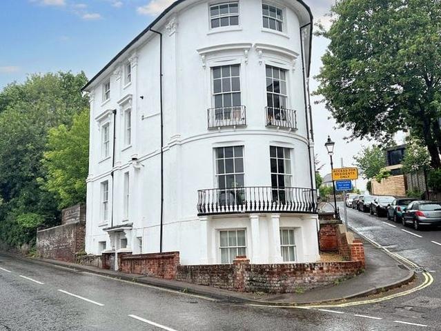Apartment at Clifton Road, Winchester