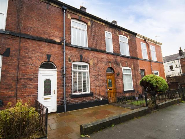 Apartment at Clifton Street, Bury