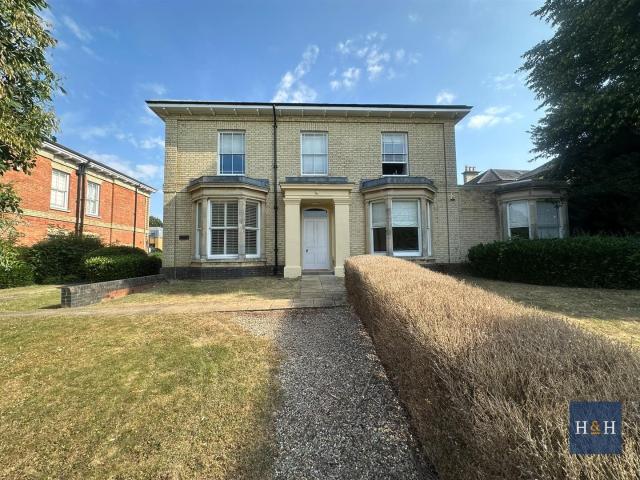 Apartment at Cliftonville, Northampton