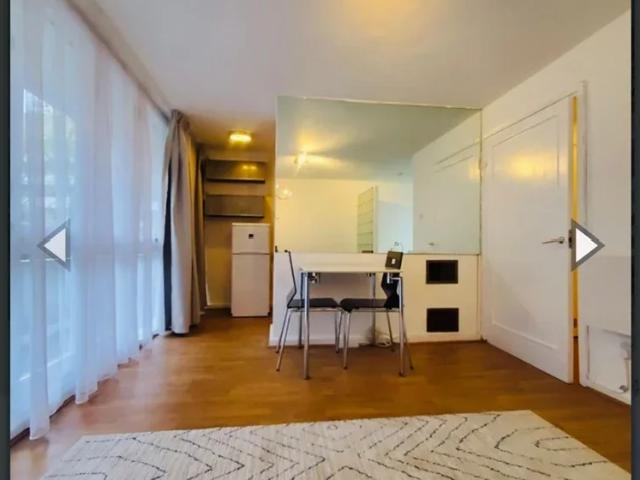 Apartment at Clipstone Street, City of Westminster