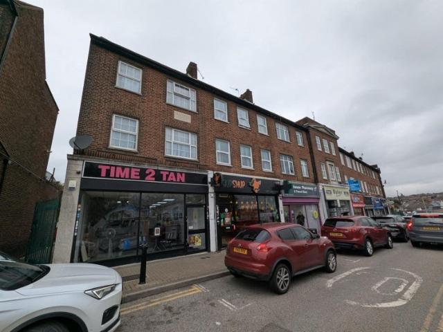 Apartment at Clockhouse Lane, Greater London