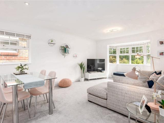 Apartment at Clockhouse Place, Greater London
