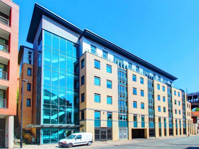 Apartment at Close, Newcastle upon Tyne