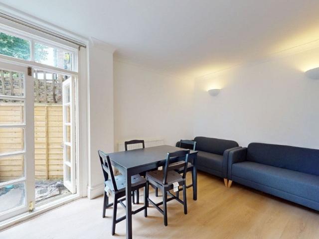 Apartment at Cloudesley Place, Greater London