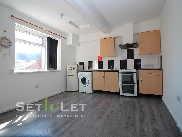 Apartment at Crafton Street West, Leicester