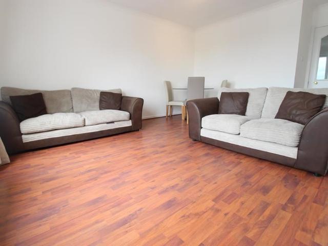 Apartment at Craigie Loanings, Aberdeen City