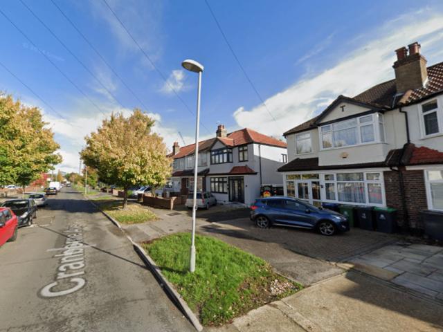 Apartment at Cranborne Avenue, Greater London