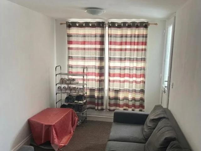 Apartment at Crane Close, Greater London