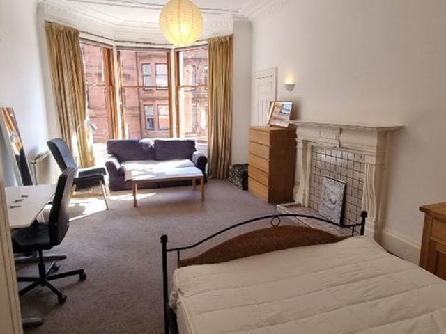 Apartment at Cranworth Lane, Glasgow