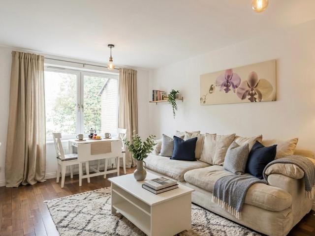 Apartment at Crawford Lane, Glasgow
