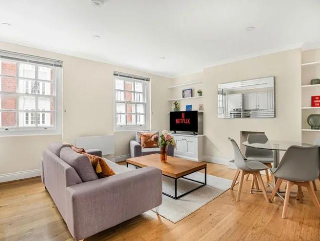 Apartment at Crawford Street, City of Westminster