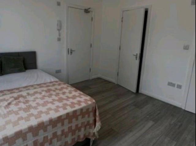 Apartment at Craven Park, Greater London