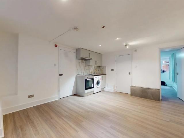 Apartment at Craven Park Road, Greater London