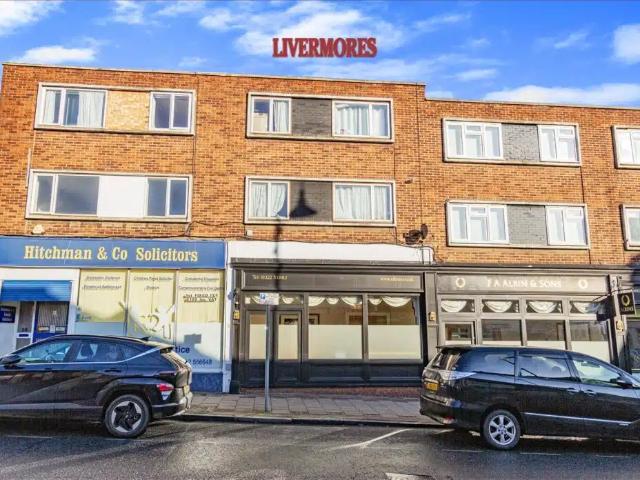 Apartment at Crayford High Street, Dartford