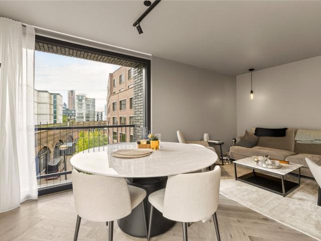 Apartment at Cremer Street, Greater London