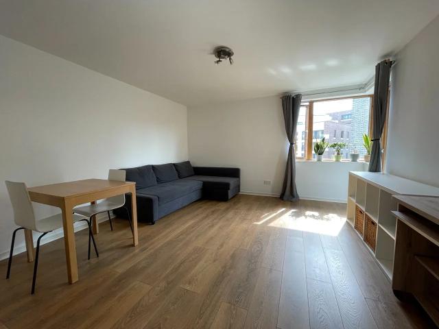 Apartment at Cremer Street, Greater London