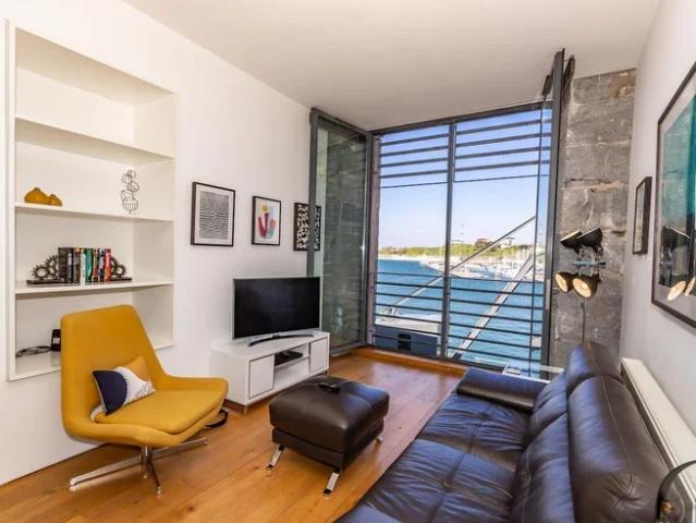 Apartment at Cremyll Street, Plymouth
