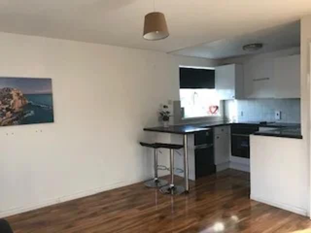 Apartment at Crescent Rise, Luton