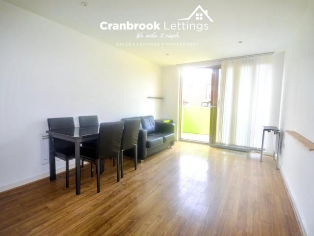 Apartment at Cricklefield Place, London