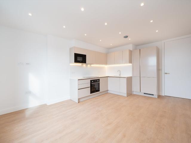 Apartment at Cricklewood Broadway, Greater London