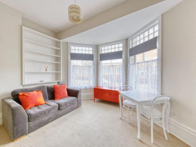 Apartment at Crieff Road, Greater London
