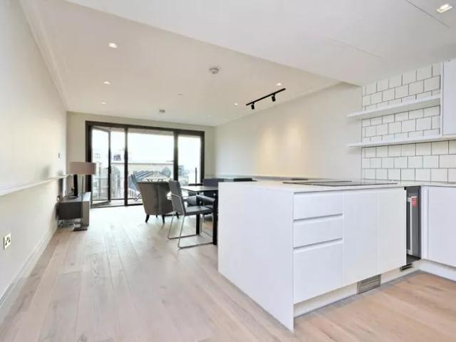 Apartment at Crisp Road, Greater London