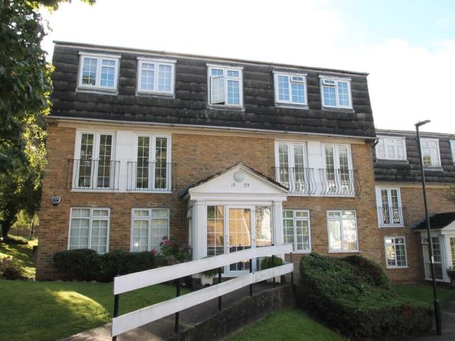 Apartment at Crofton Way, Greater London