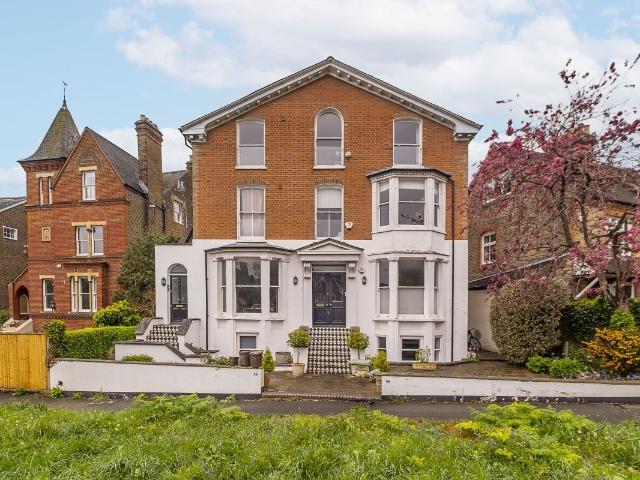 Apartment at Crooked Billet, Greater London