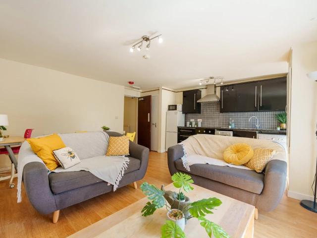 Apartment at Crookesmoor Road, Sheffield