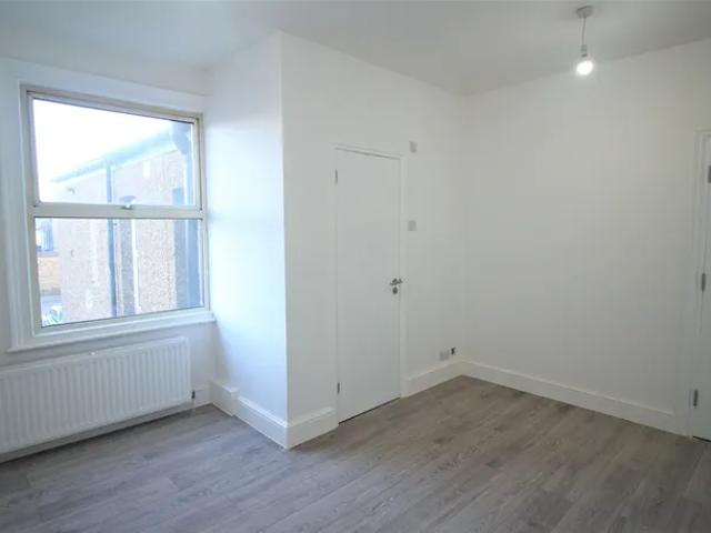 Apartment at Cromer Road, Watford