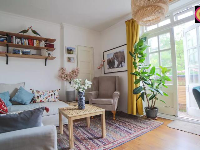 Apartment at Cromer Street, Greater London