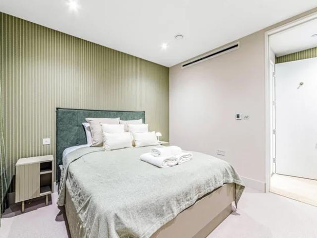 Apartment at Crompton Street, City of Westminster