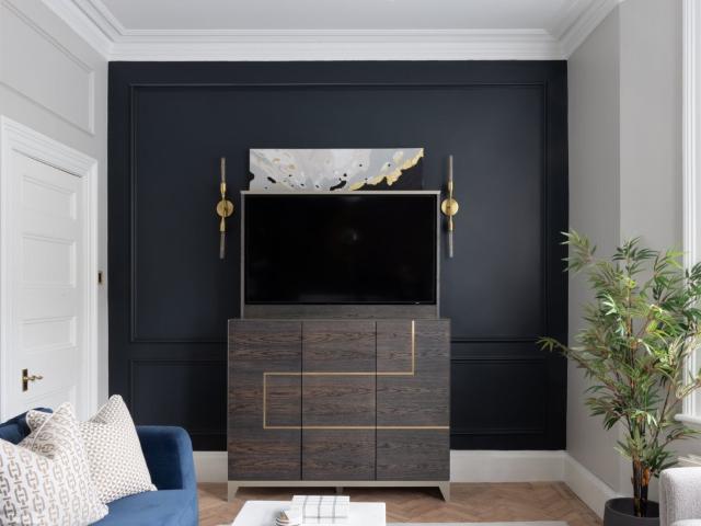 Apartment at Cromwell Crescent, Greater London
