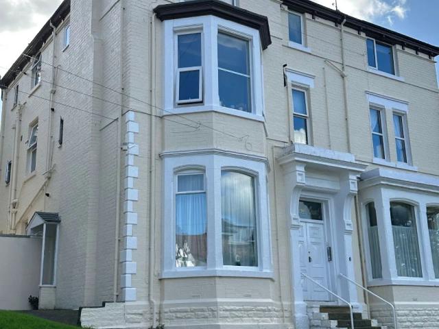 Apartment at Cromwell Parade, Scarborough