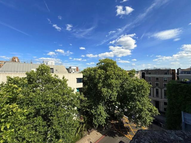 Apartment at Cromwell Road, Greater London