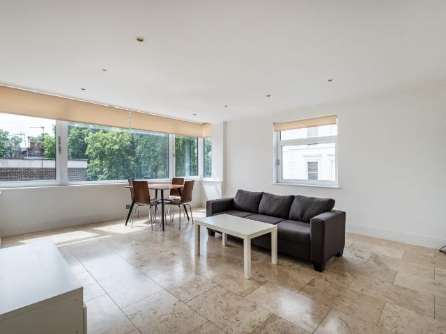 Apartment at Cromwell Road, Greater London