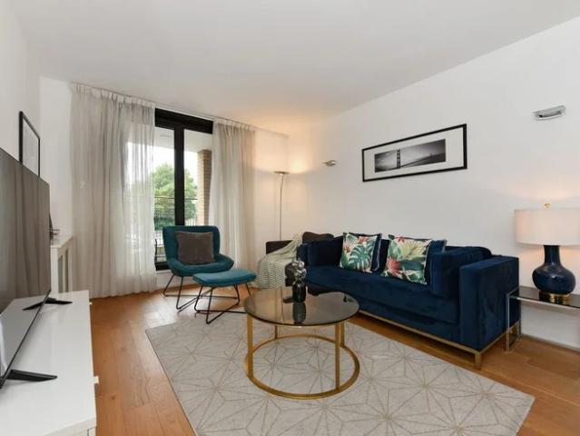 Apartment at Cromwell Road, Greater London