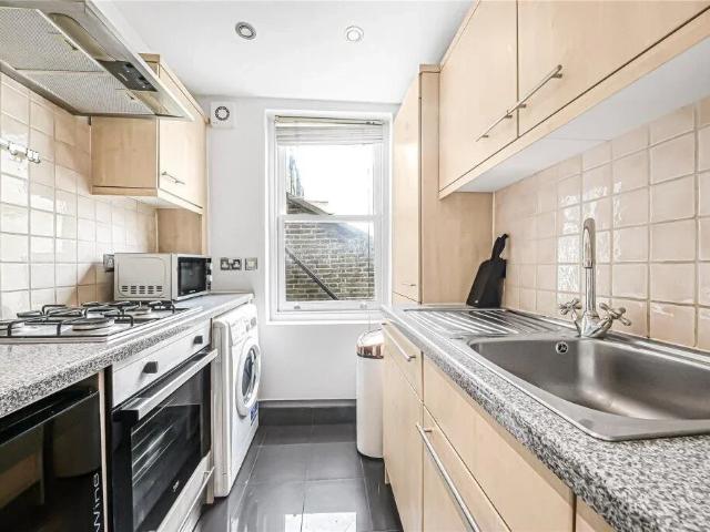 Apartment at Cromwell Road, Greater London