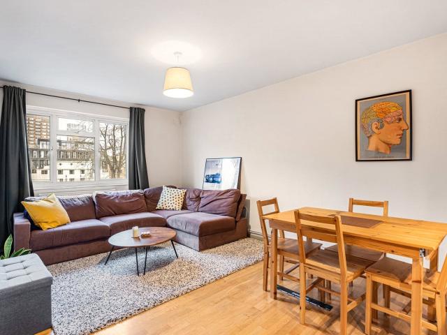 Apartment at Crondall Street, Greater London