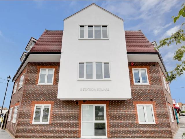 Apartment at Crossways, Greater London