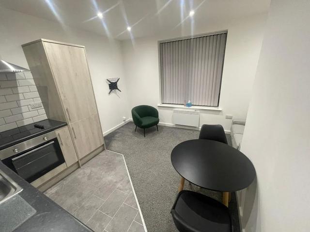 Apartment at Cross Lane, Leeds
